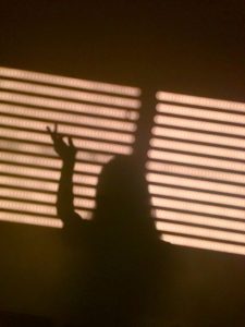 Shadow Selfie ไอเดียถ่ายรูปแสงและเงาเก๋ๆ กำลังฮิต!! - Ladyissue เว็บรีวิวเครื่องสำอาง ชุมชน ...