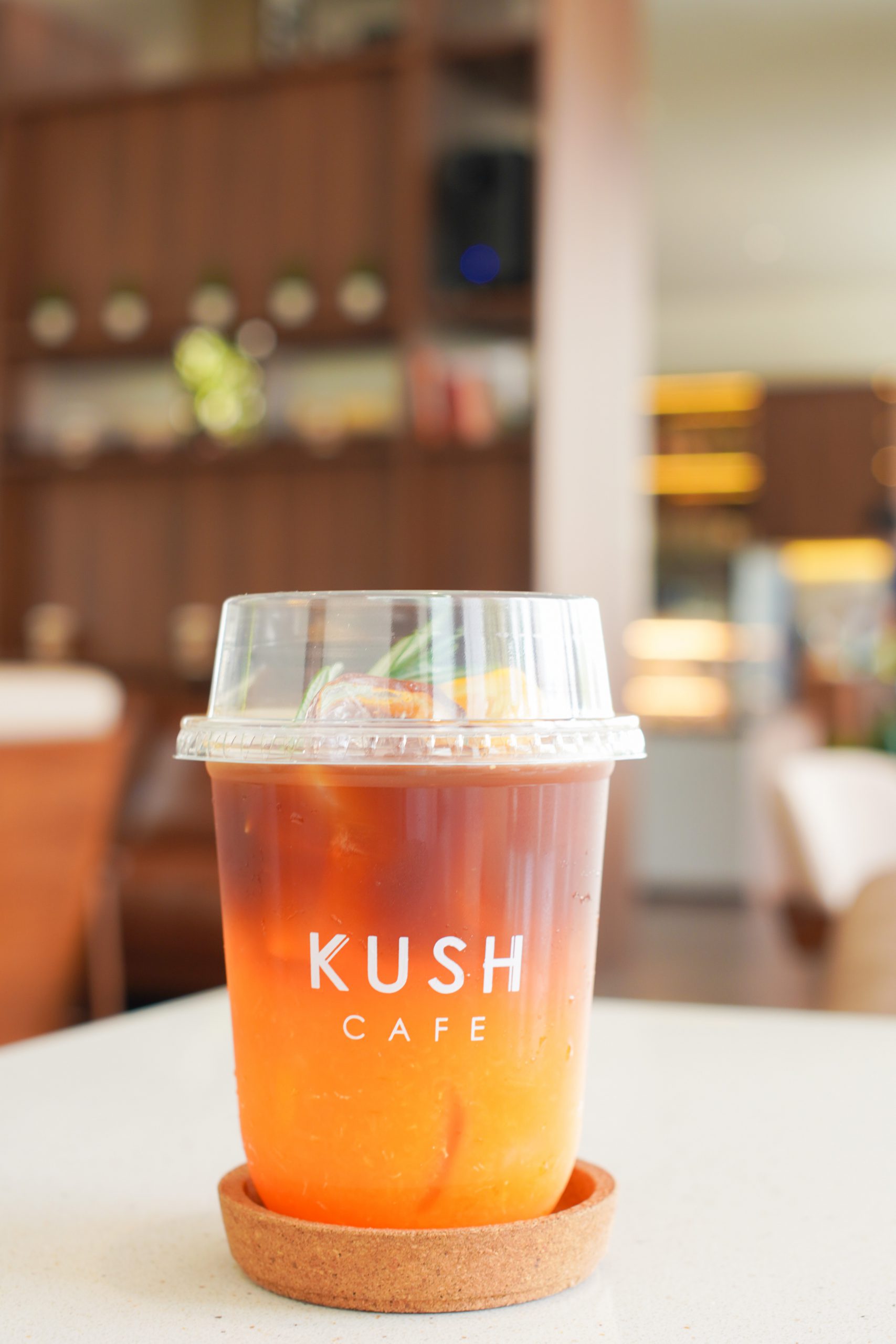 รีวิว Kush cafe คาเฟ่ถ่ายรูปสวยสไตล์สแกนดิเนเวีย - Ladyissue เว็บรีวิว ...