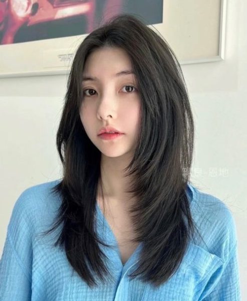 ฮอตสุดๆ! 20 ทรงผมยาวสไลซ์กรอบหน้า 2566!! - Ladyissue เว็บรีวิวเครื่องสำอาง ชุมชนผู้หญิง ฮาวทู ...