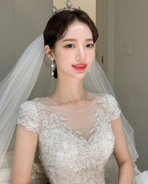 35 ลุคแต่งหน้าทำผมเจ้าสาวสไตล์เกาหลี เบาๆ แต่สวยละมุน!! - Ladyissue เว็บรีวิวเครื่องสำอาง ชุมชน ...