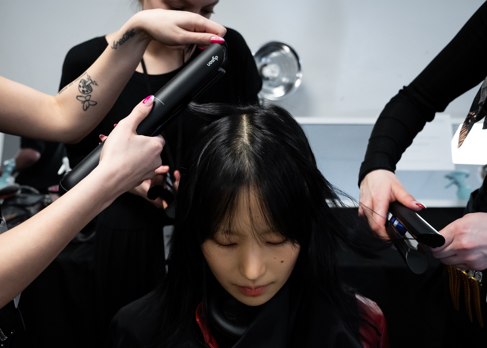 Jon Reyman X Prabal Gurung (2) - Ladyissue เว็บรีวิวเครื่องสำอาง ชุมชนผู้หญิง ฮาวทูแต่งหน้า ...