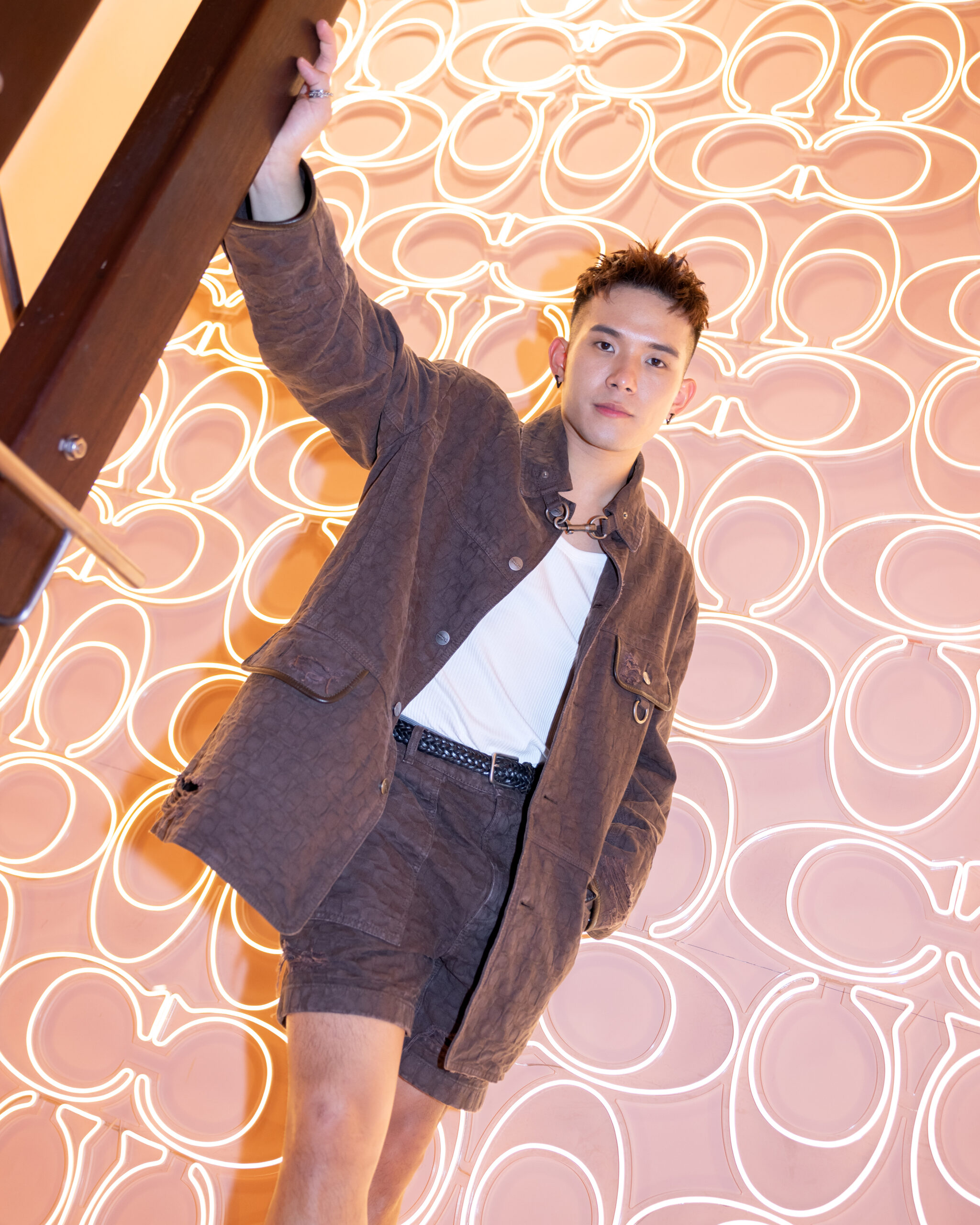 COACH_PHEI YONG_NEON WLAL - Ladyissue เว็บรีวิวเครื่องสำอาง ชุมชน ...