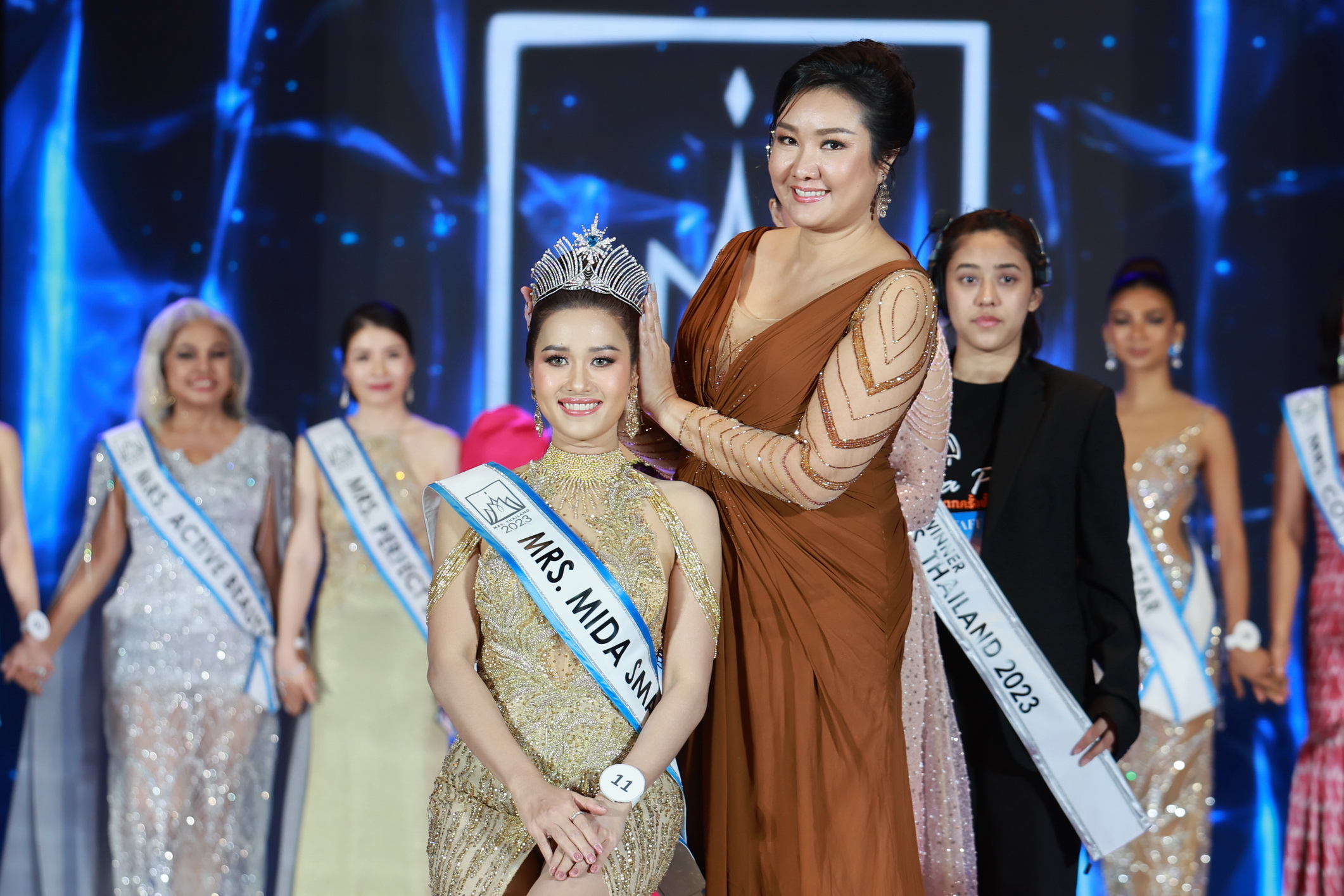 Mrs - Ladyissue เว็บรีวิวเครื่องสำอาง ชุมชนผู้หญิง ฮาวทูแต่งหน้า อัพเดทแบรนด์เนม เทรนด์แฟชั่นจาก ...